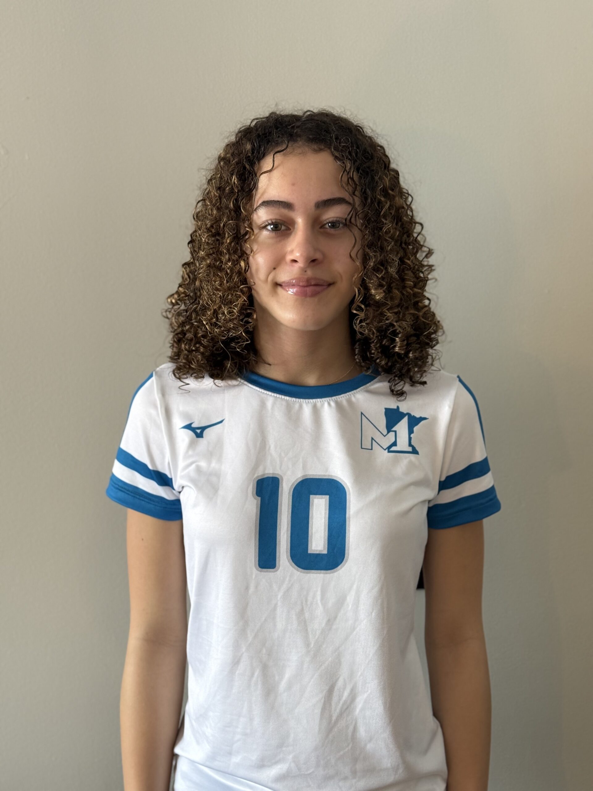 Avery DeRasmi: A Rising Star in Youth Volleyball - EXACT Rankings